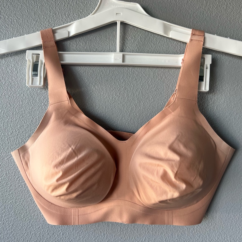 Evelyn Bobbie Pink Nude Wireless Beyond Bra Women’s S… - Gem
